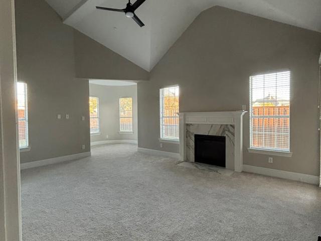 Spacious,Remodeled Gorgeous Home seeking roommates