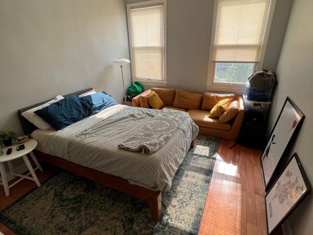 Spacious Room available for Rent