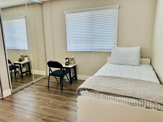 Spacious ROOM furnished near SDSU