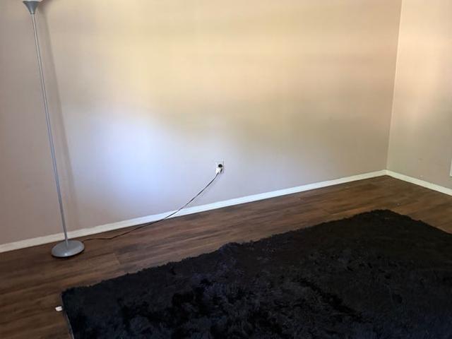Spacious Room for Rent – Great Location!