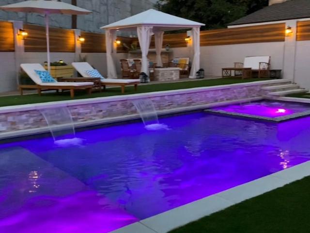 Spacious Room for Rent in Costa Mesa