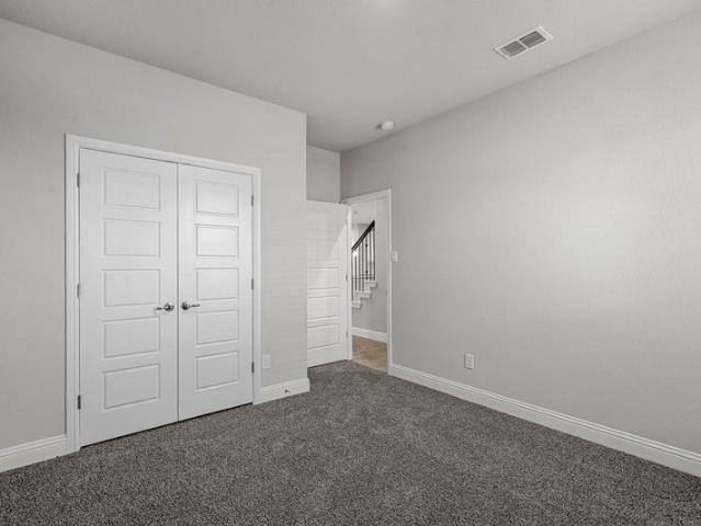 Spacious Room for Rent in Denton | $700 | Availab