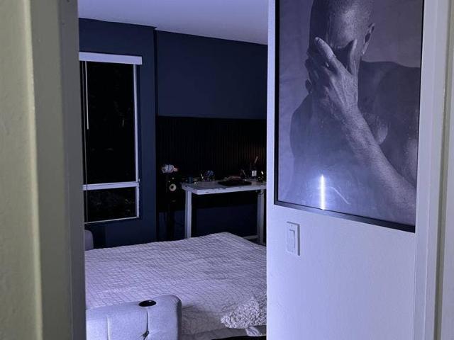 Spacious room for rent in Larchmont