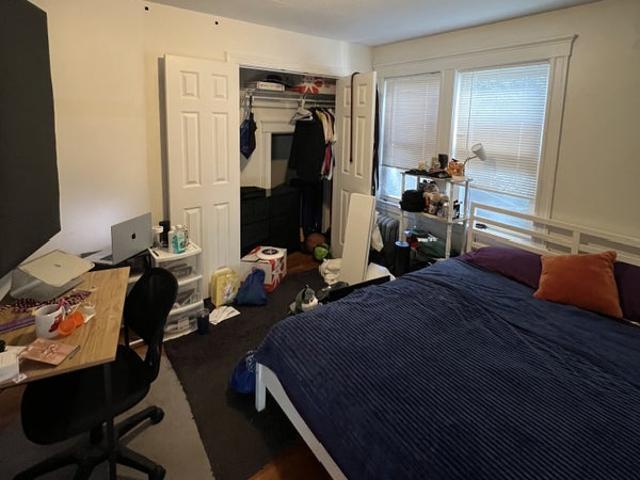 Spacious Room in Mission Hill