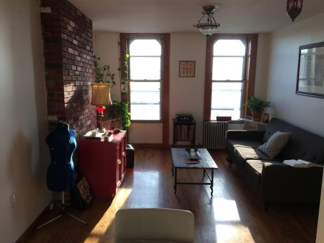 Spacious room in Greenpoint