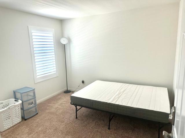 Spacious Room in Riverside_Newly Built Move_in A