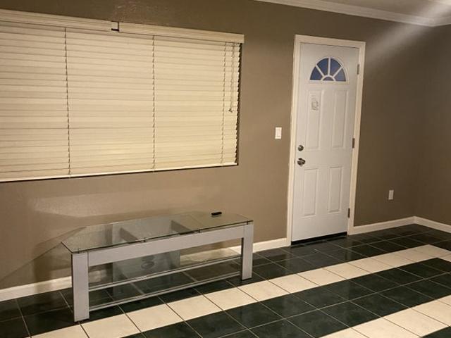 Spacious Room ready to move in