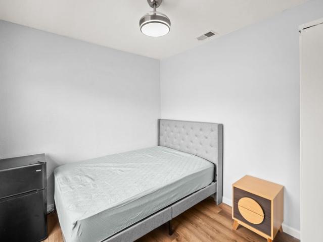 ️SPACIOUS ROOM WITH NATURAL LIGHT NOW AVAILABLE ️