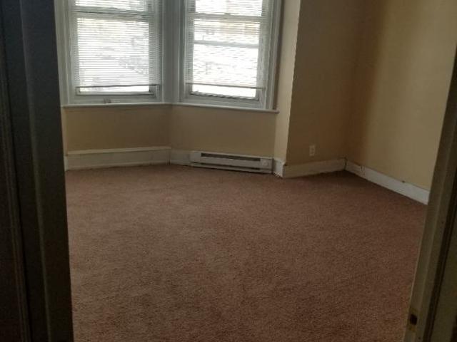Spacious room