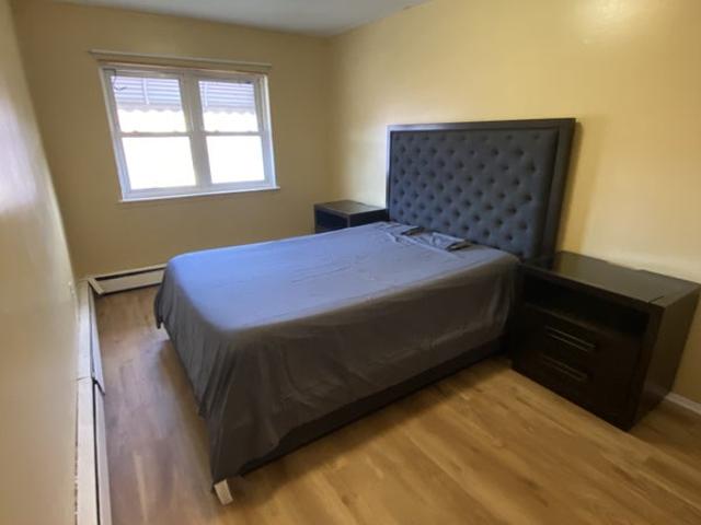 SPACIOUS ROOMS FOR RENT