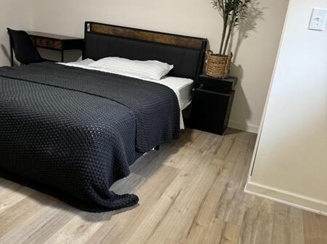Spacious rooms in newly renovated Lawrenceville Townhouse