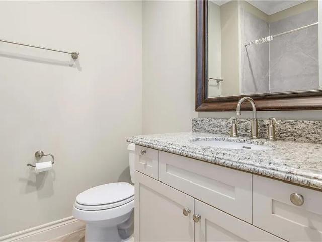 Spacious Shared House Room