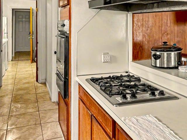 Spacious Sharpstown Home – Safe, Quiet, 2 Blocks f