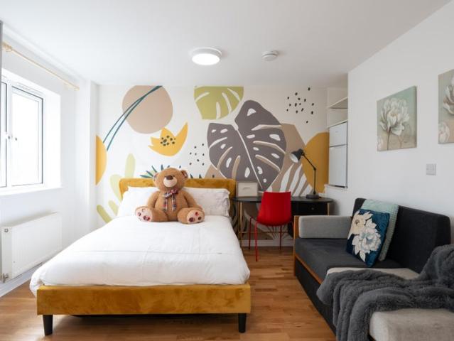 Spacious studio 2nd floor near Science Park