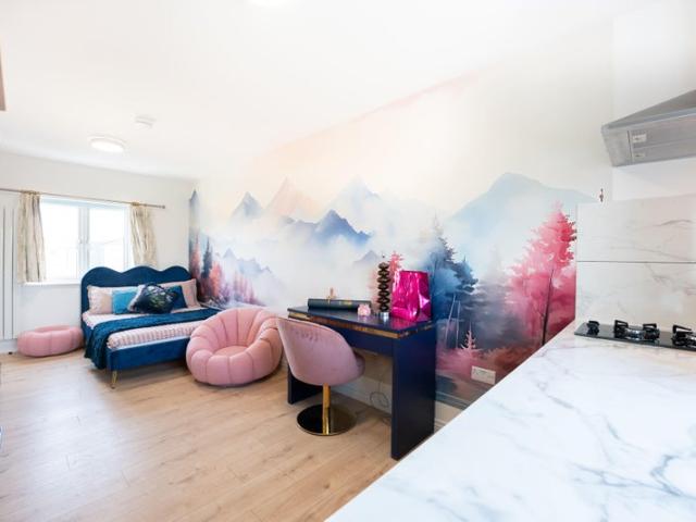 Spacious studio in Orchar Park