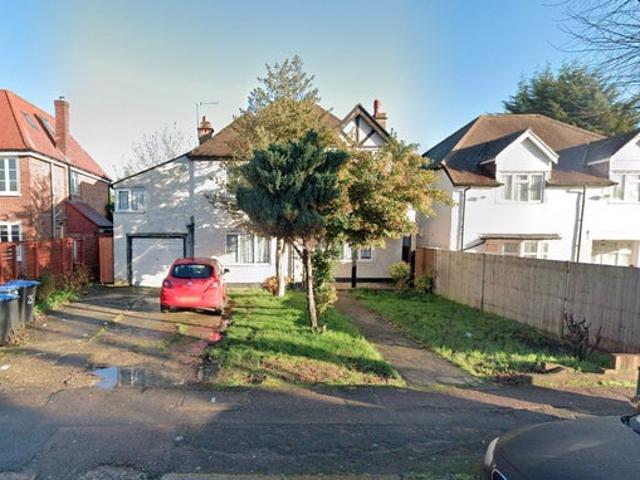 Spacious Studio on Oakington Avenue, Wembley Park