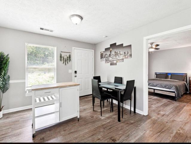 Spacious & Stylish Home | Quiet CuldeSac Living