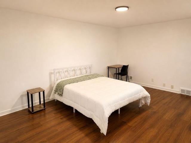 Spacius Bedroom in Sugar house UT_Available Now
