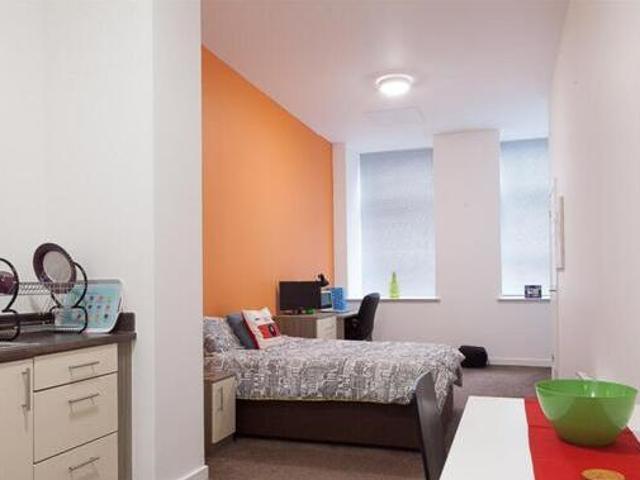 Spaniel Row, Nottingham, Studio Flat For
