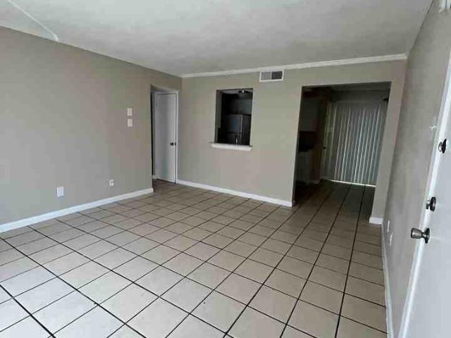 Spanish Garden Apartments 3 Bedroom Apartment for Rent at 2838 Royal Ln, Dallas, TX 75229