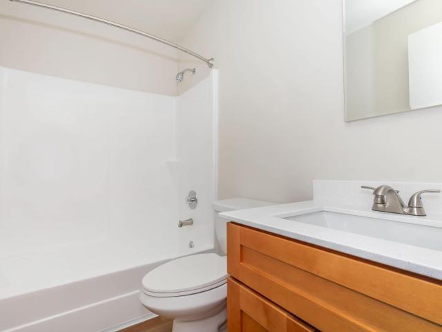 Spanish Hills Apartments 1 Bedroom Apartment for Rent at 6409 S 12th St, Tacoma, WA 98465 West End