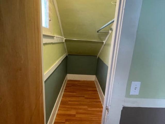 Spare room available for the summer! Move in ASAP
