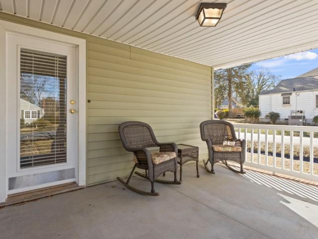 Spare Room For Rent in 2 Bedroom House