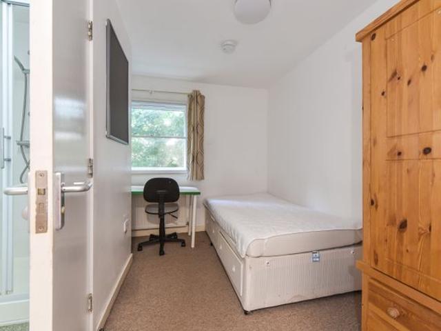 Sparkford Close, Winchester SO22, 6 bedroom end terrace house to rent 67984367 | PrimeLocation