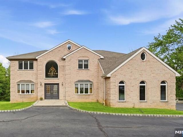 Sparrowbush Rd, Mahwah, Home For Sale