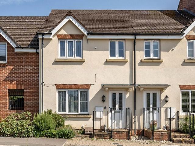 Sparrowhawk Way, Bracknell RG12, 3 bed terraced house to rent, £2,000 pcm | PrimeLocation
