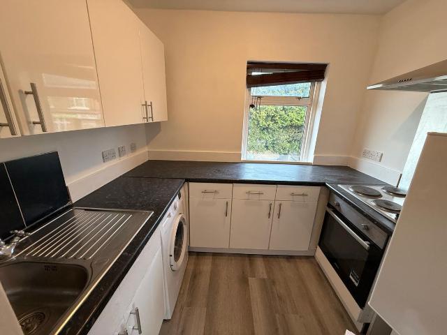 Sparrows Herne, Bushey, Hertfordshire WD23, 1 bed flat to rent, £1,300 pcm | PrimeLocation