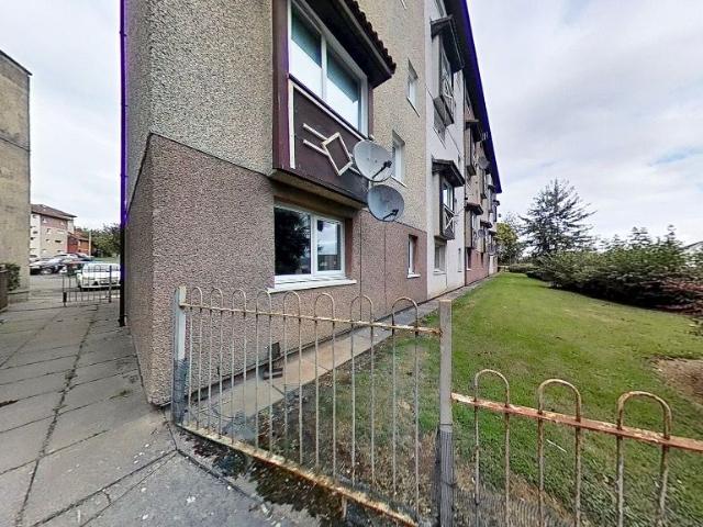 Speckled Wood Court, Whitfield, Dundee DD4, 2 bed flat to rent, £650 pcm | PrimeLocation
