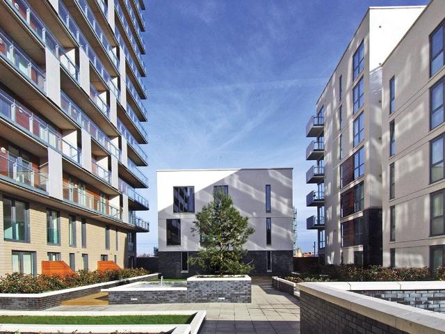 Spectrum, Block B, Blackfriars Road, Salford M3, 2 bed flat to rent, £1,100 pcm | PrimeLocation