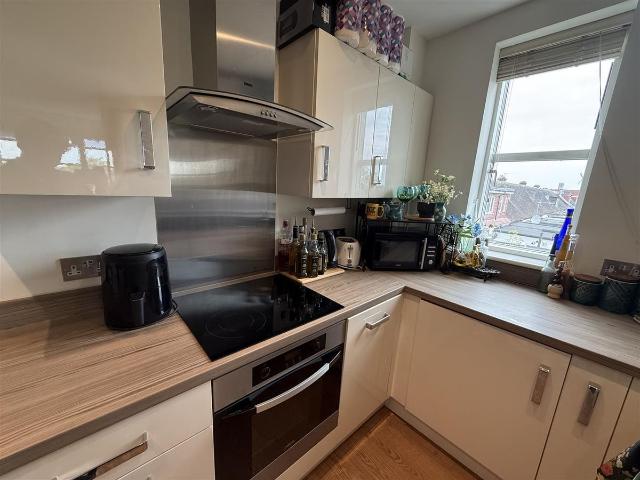 Speedwell House, 57 High Street, Whitton TW2, Studio to rent, £1,275 pcm | PrimeLocation