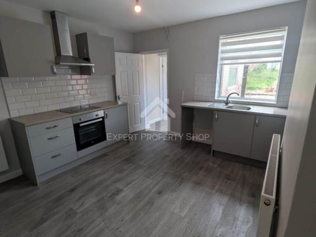 Speedwell Place, Worksop, Notts S80, 2 bed terraced house to rent, £650 pcm | PrimeLocation