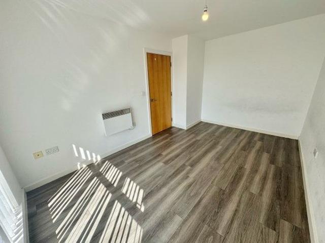 Spekeland Road, L7 6HY