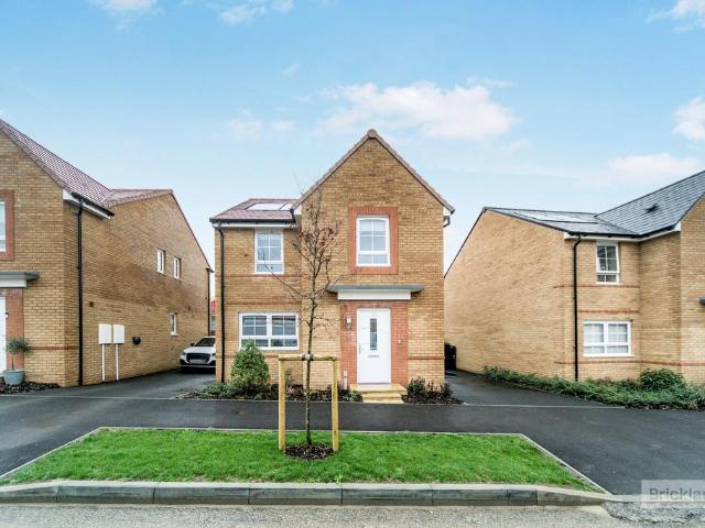 Spelt Avenue, Westham, PEVENSEY 4 bed detached house to rent £2,050 pcm £473 pw