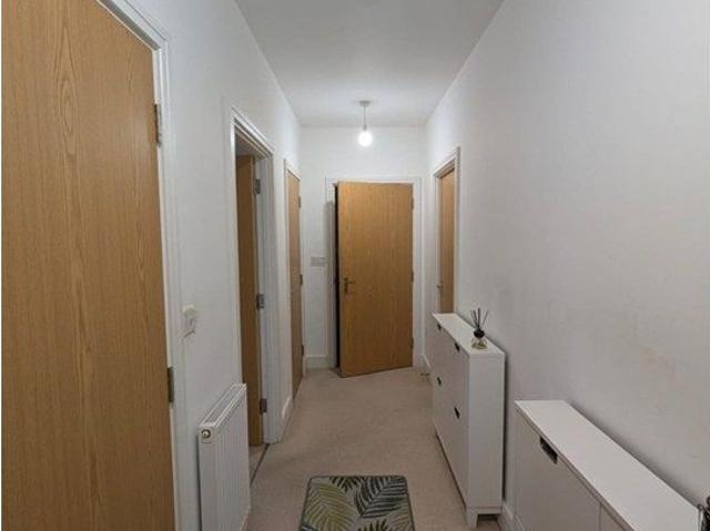 Spelthorne Grove, Sunbury On Thames TW16, 2 bed flat to rent, £1,650 pcm | PrimeLocation