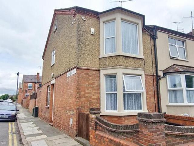 Spencer Bridge Road, Northampton, 2 Bedroom End