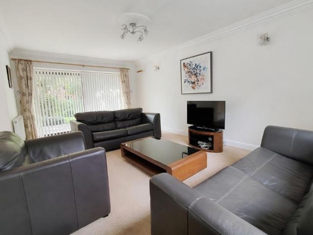 Spencer Close, London, N3