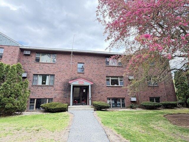 Spencer Rd Apt H, Boxborough, Condo For Sale
