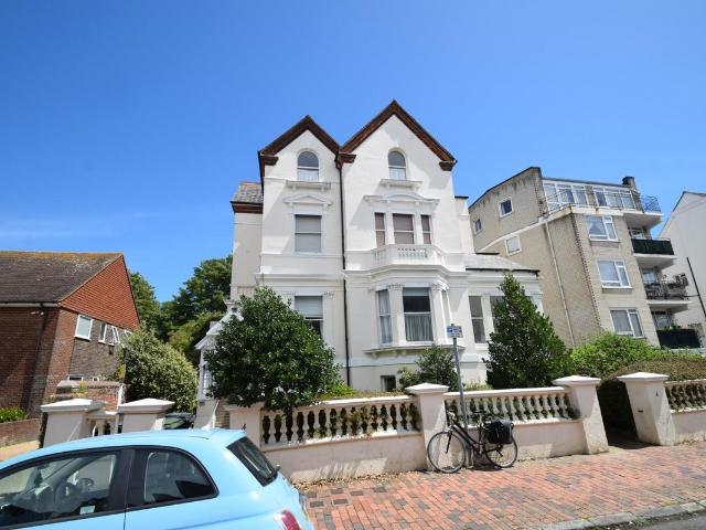 Spencer Road, Eastbourne BN21, 1 bed flat to rent, £925 pcm | PrimeLocation