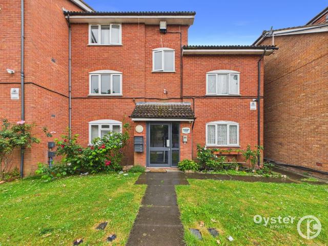 Spencer Road, Harrow HA3, 1 bed flat to rent, £1,400 pcm | PrimeLocation