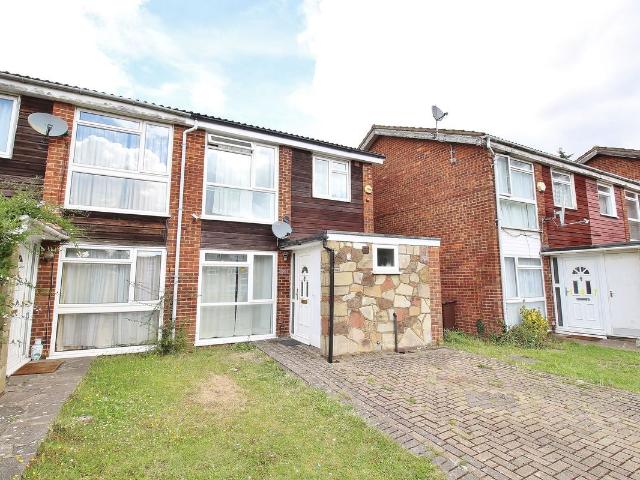 Spencer Road, Isleworth TW7, 3 bed property to rent, £2,450 pcm | PrimeLocation