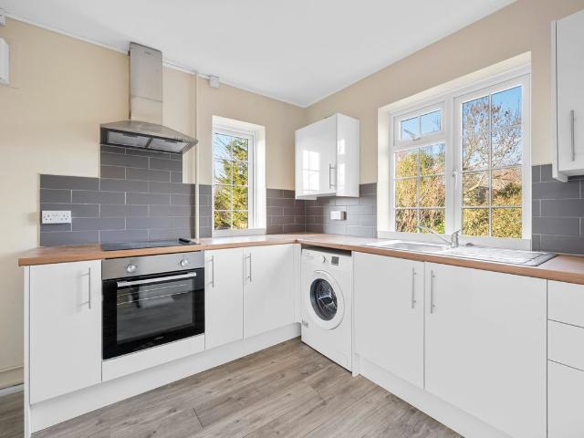Spencer Road, London SW20, 1 bed flat to rent, £1,500 pcm | PrimeLocation