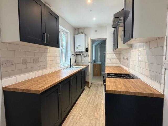 Spencer Street, Oadby LE2, 3 bed terraced house to rent, £1,150 pcm | PrimeLocation