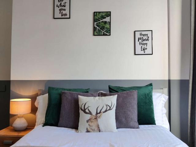 Spencer Street Room V