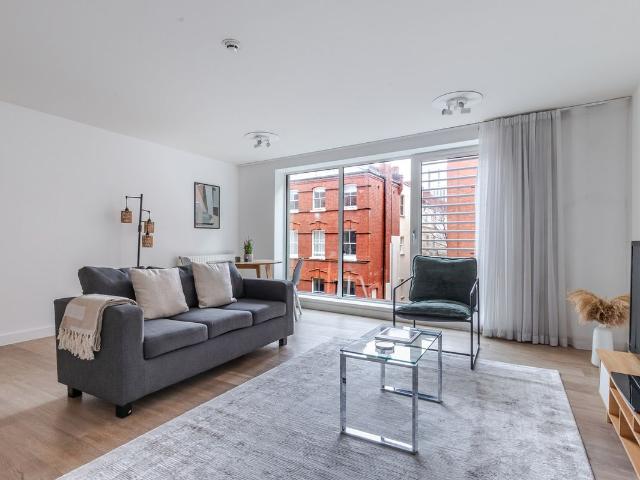 Spitalfields E1, 1 bed flat to rent, £4,840 pcm | PrimeLocation