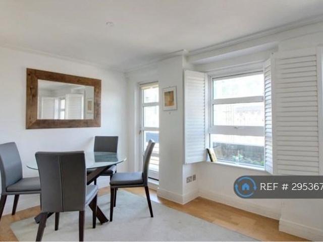 Spitalfields, London, E1 1 bed flat to rent £2,400 pcm £554 pw