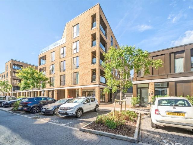 Spitfire Chase, Walton On Thames 1 bedroomProperty for lettings Seymours